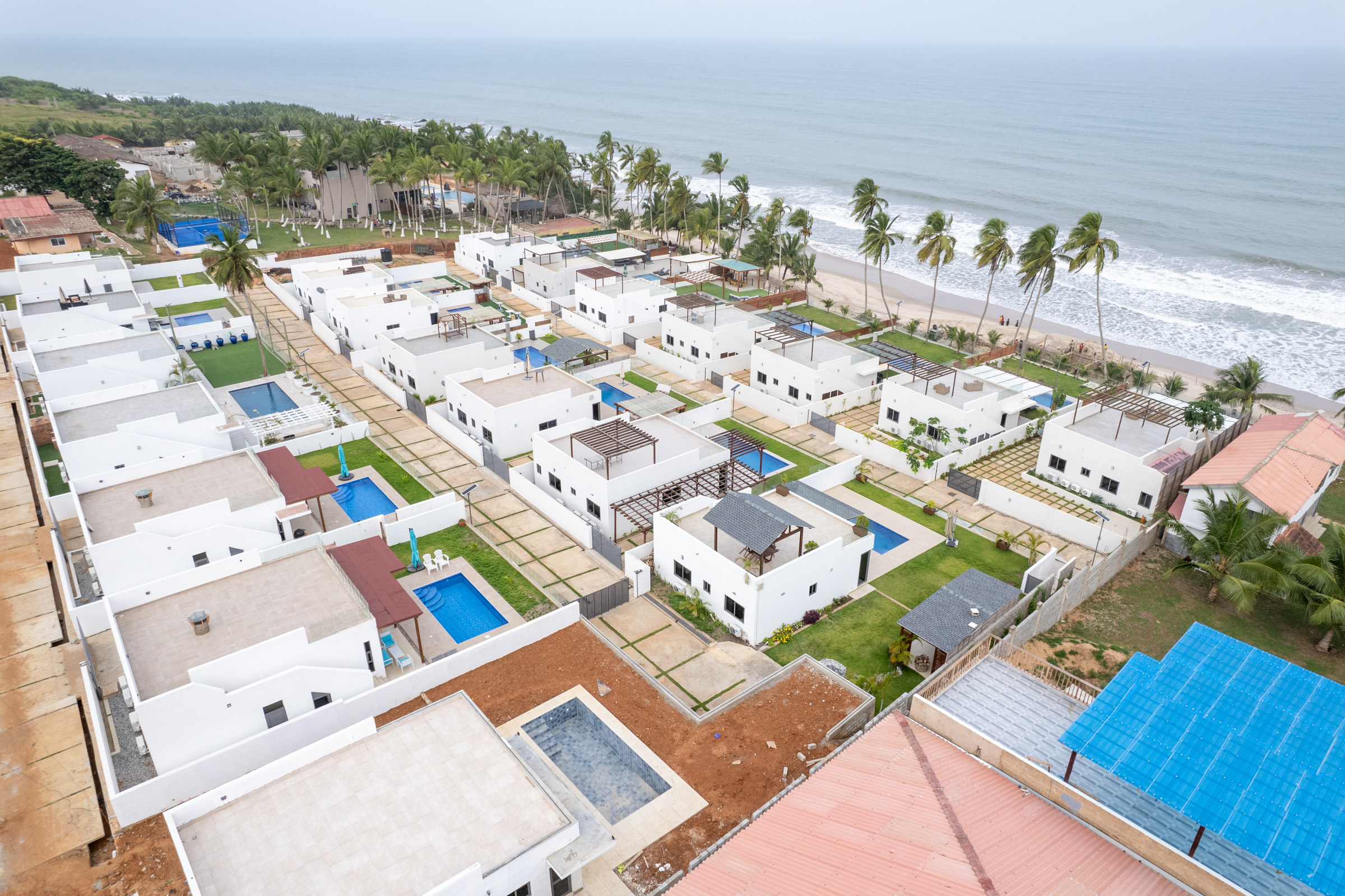 Stay - Till's Beach Resort